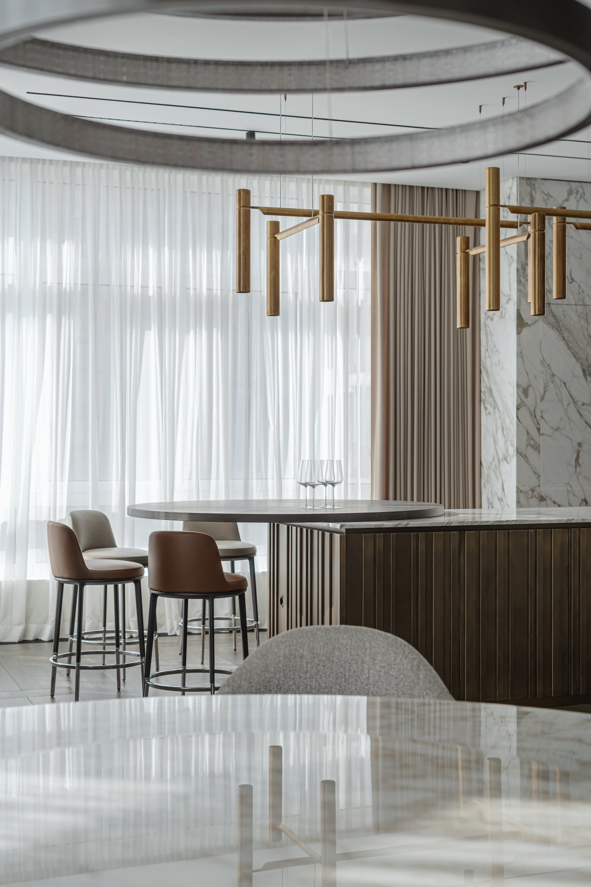 YINJISPACE - YODEZEEN x Grand Apartment